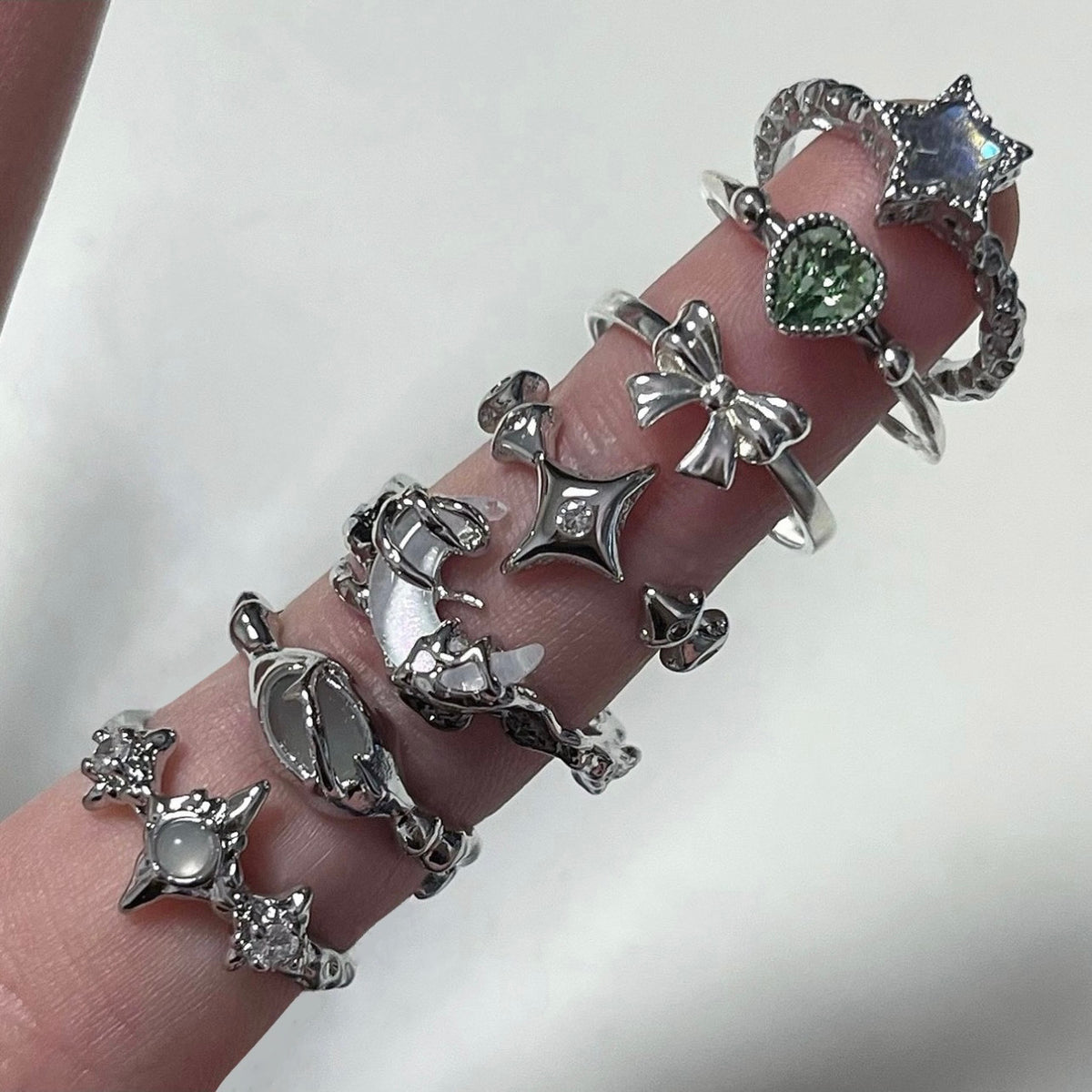 Moonlight spark ring – TOOFOOFEEFA