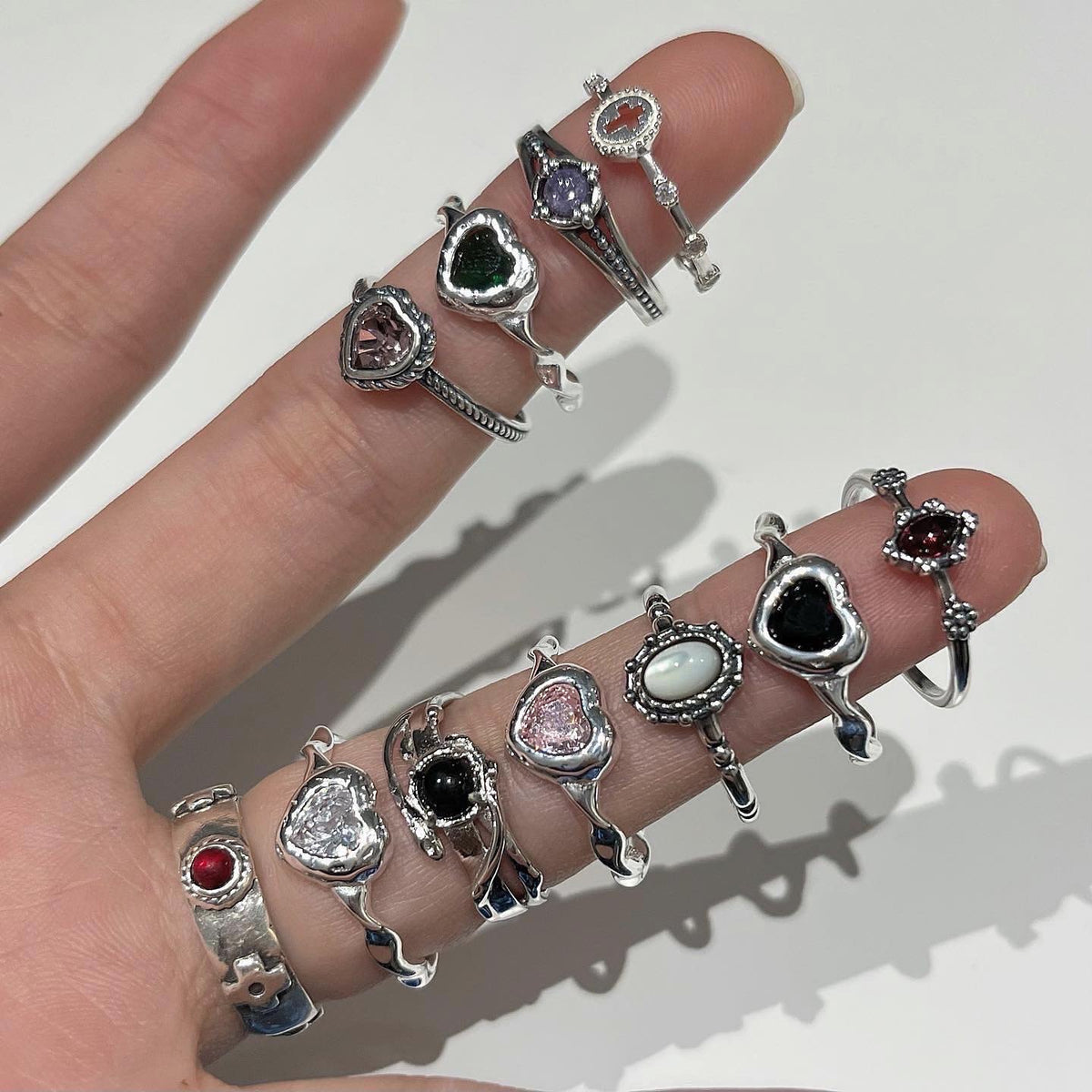 Heart twist gem sterling silver ring – TOOFOOFEEFA